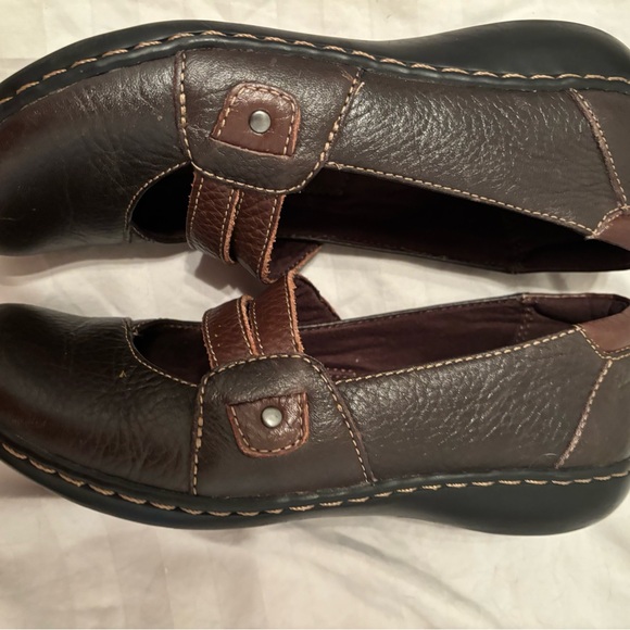 Clarks | Shoes | Clarks Comfortable Flats 85 | Poshmark